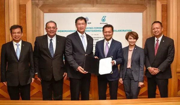 PTTEP and PEPOV enter into an MOU for E&P Collaboration | PTTEP